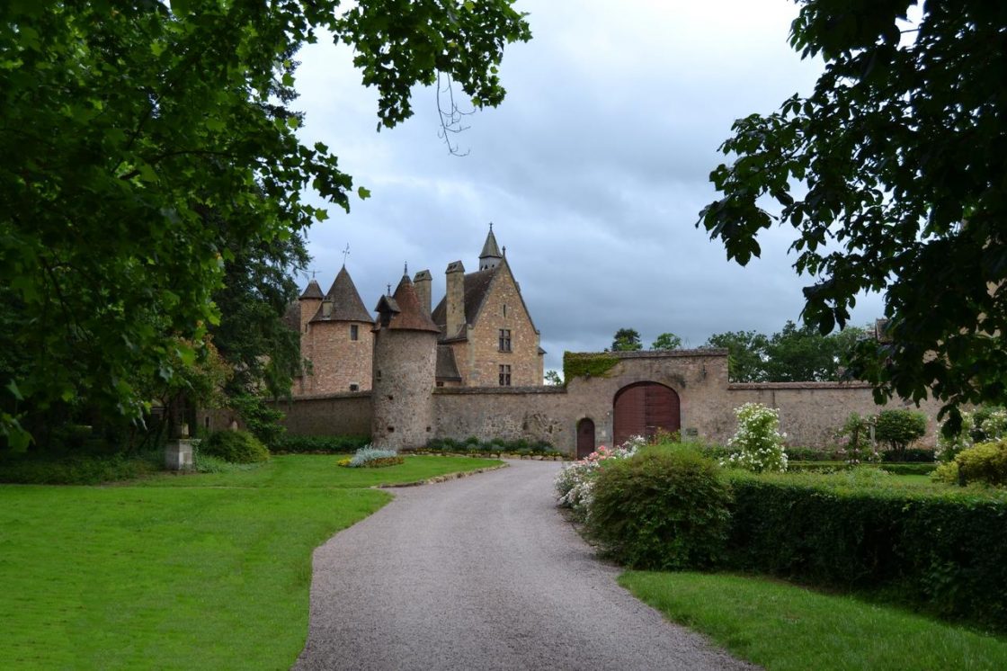 Vallon en Sully - Château de Peufeilhoux - Mon Bourbonnais